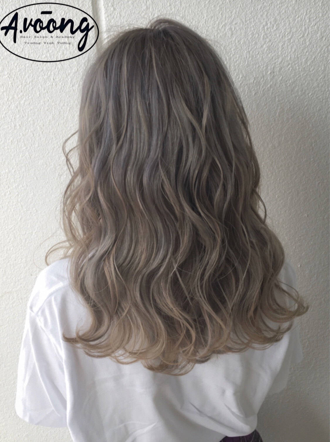 Bí Quyết Mái Tóc Đẹp Chuẩn Sao – Trải Nghiệm Dịch Vụ Tại Hair Salon A Voòng